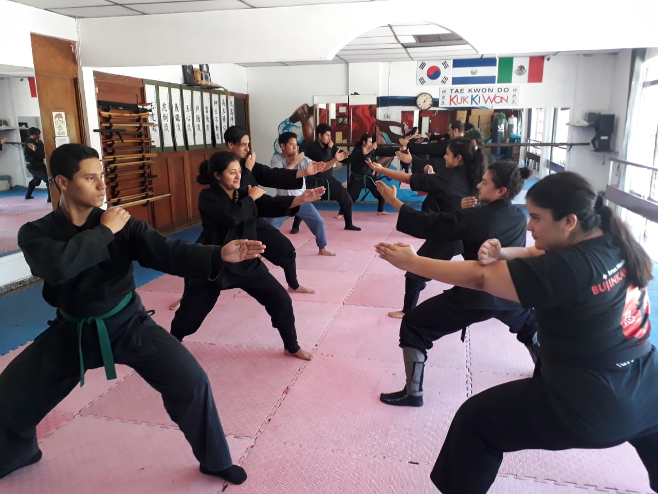 Escuela de Ninjutsu y Defensa Personal en El Salvador